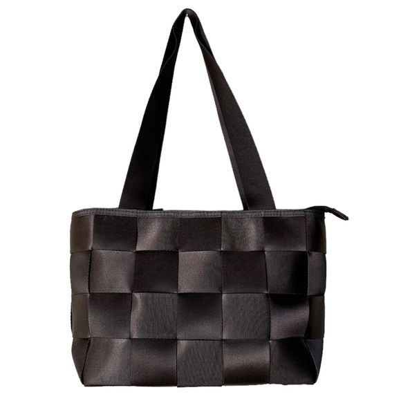 Harveys | Bags | Harveys Bag Original Seatbelt Bag Brown Woven Shoulder ...